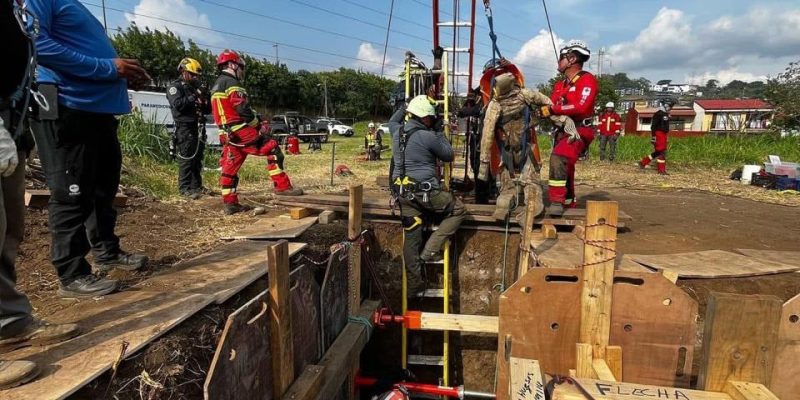 Capacitan a bomberos de Tijuana como técnicos de rescate en zanjas en ...